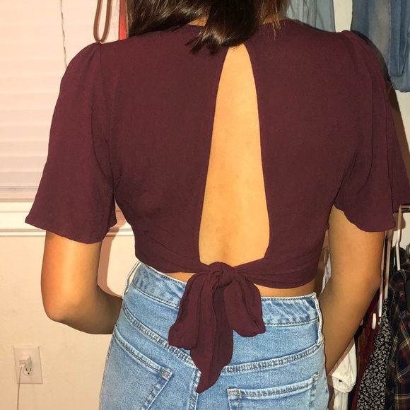 Forever 21 | Tops | Deep V Cut Crop Top | Poshmark